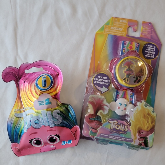 Dreamworks | Toys | Dreamworks Trolls Mystery Figure And Band Together ...
